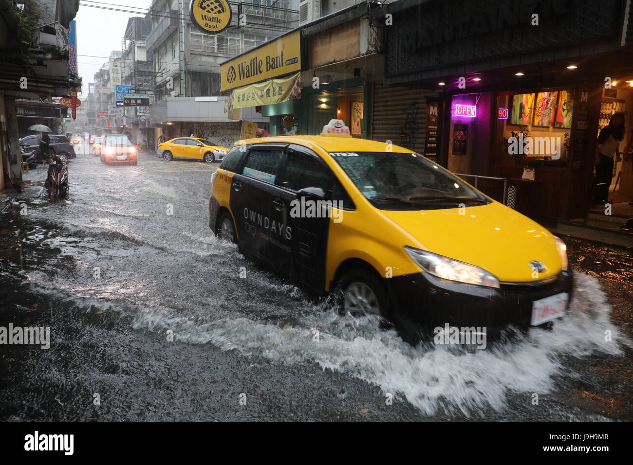 Northern taiwan flooding hi-res stock photography and images - Alamy