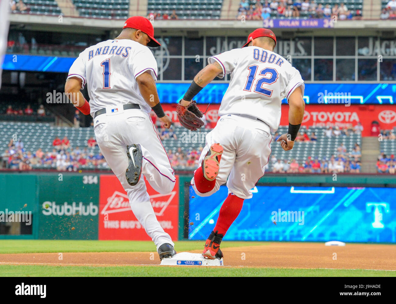 May 31, 2017: Texas Rangers shortstop Elvis Andrus #1 and Texas Rangers ...