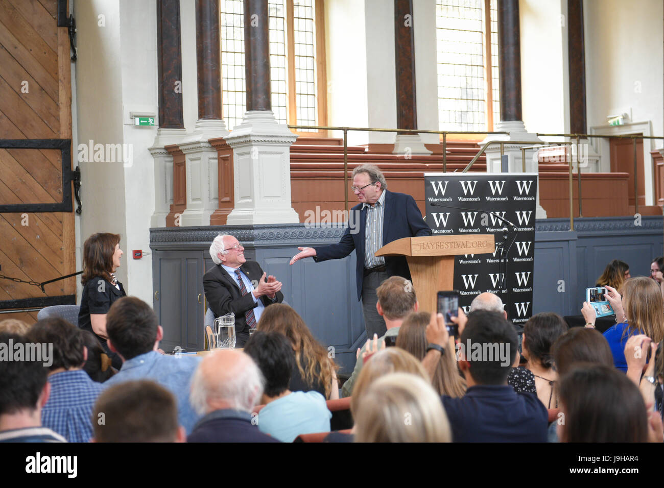 Bernie Sanders and his brother Larry Sanders speaking at the Oxford ...