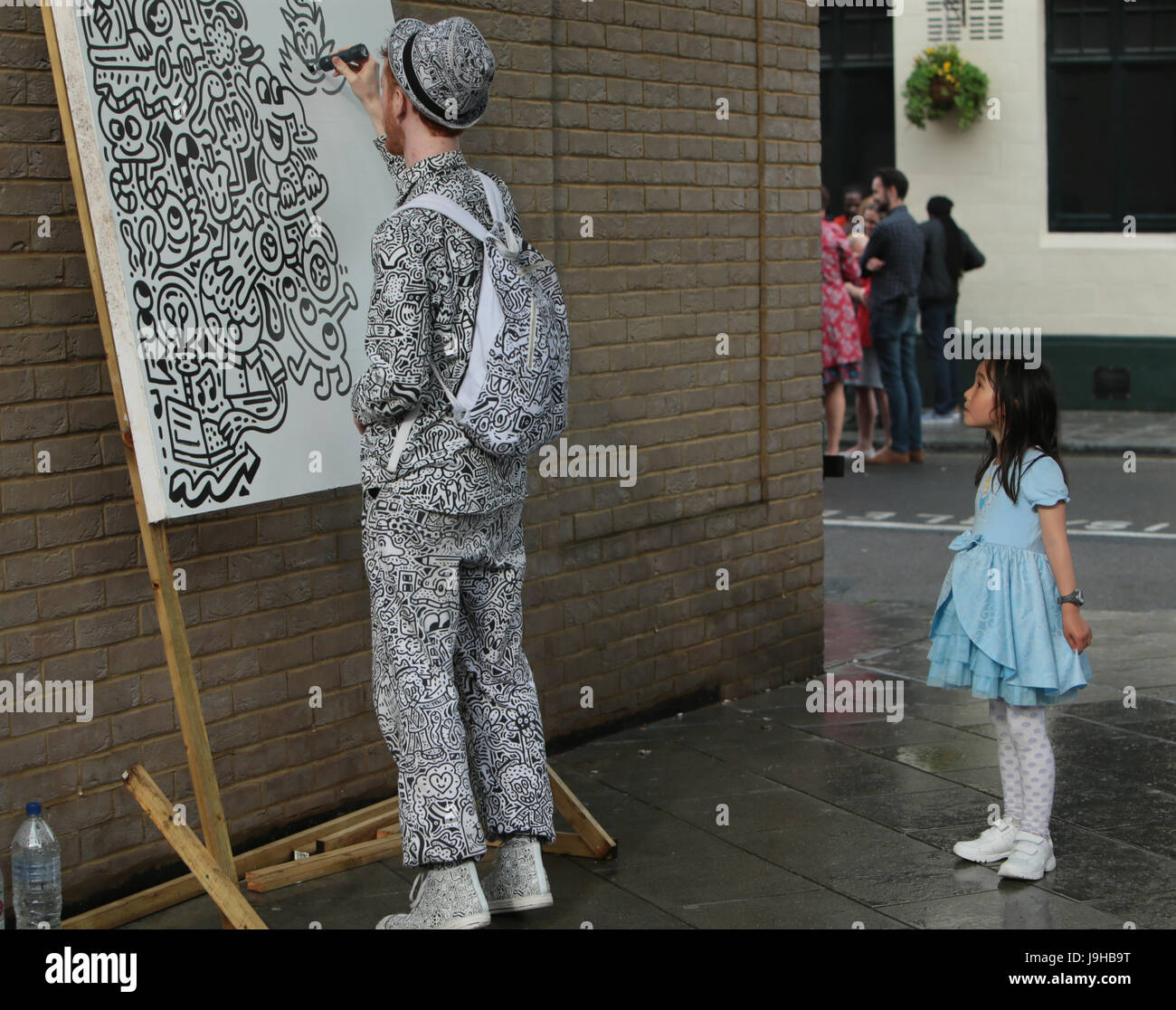 London, UK. 2nd June 2017. As part of the Brockley St Art Festival ,Sam ...