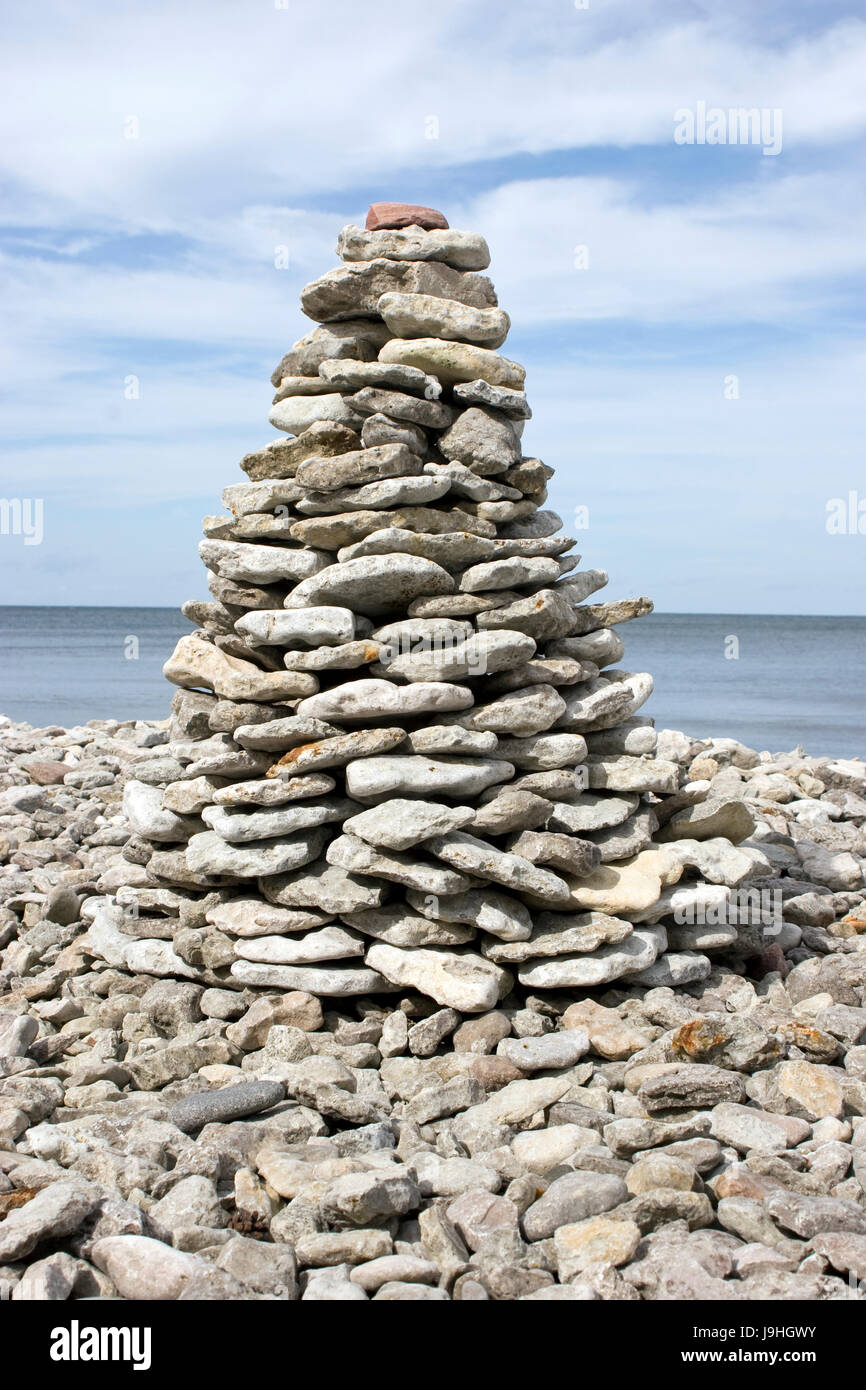 Pyramid-shaped stack of limestone rocks in Lickershamn on the island of ...