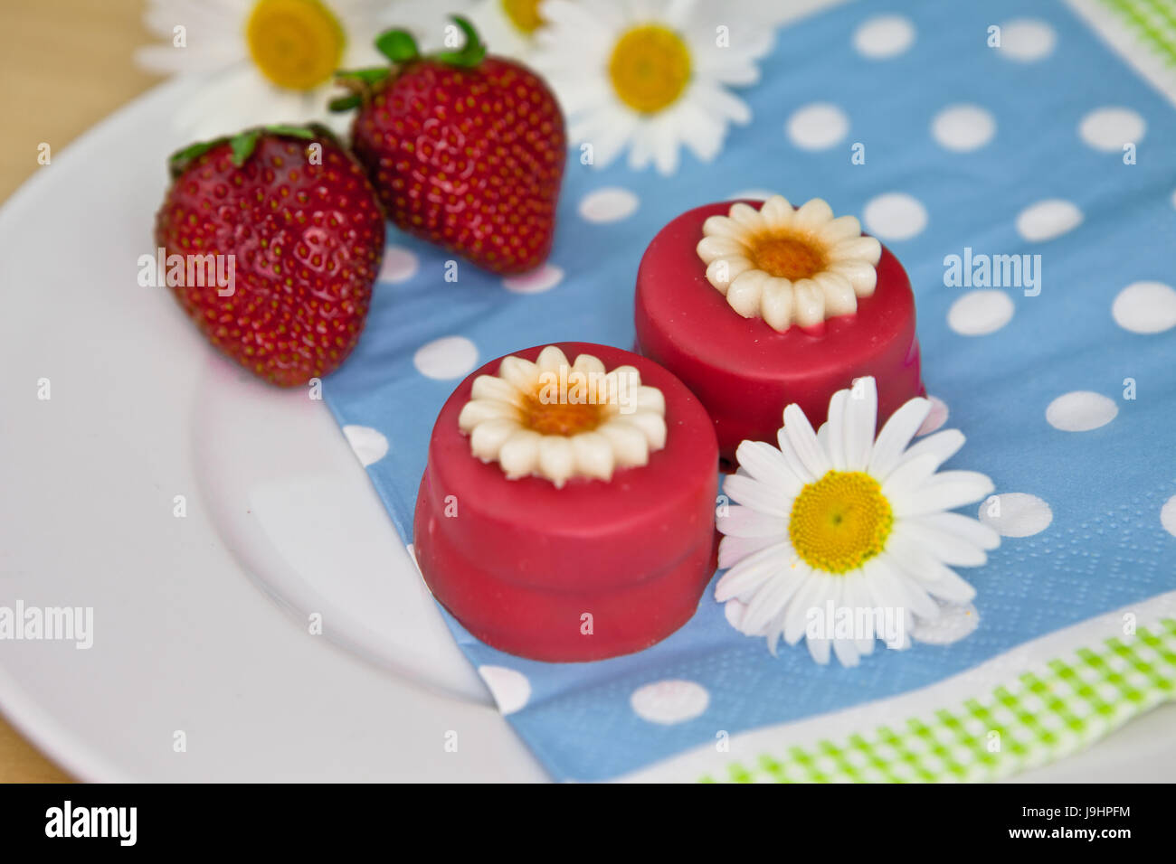 coloured, colourful, gorgeous, multifarious, richly coloured, cake, pie ...