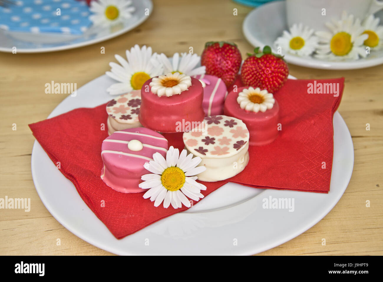 coloured, colourful, gorgeous, multifarious, richly coloured, cake, pie ...