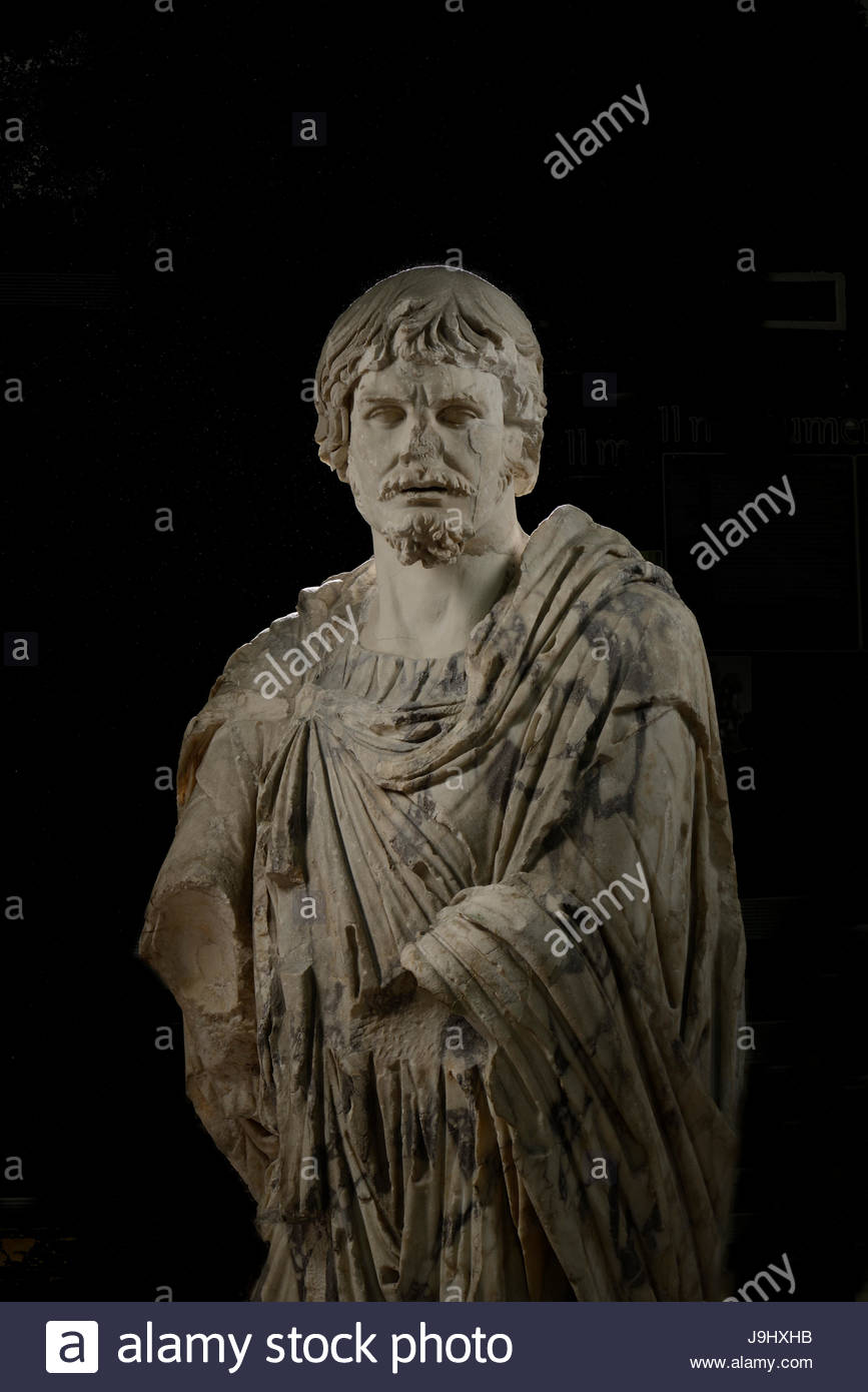 Prisoner Sculptures High Resolution Stock Photography and Images - Alamy