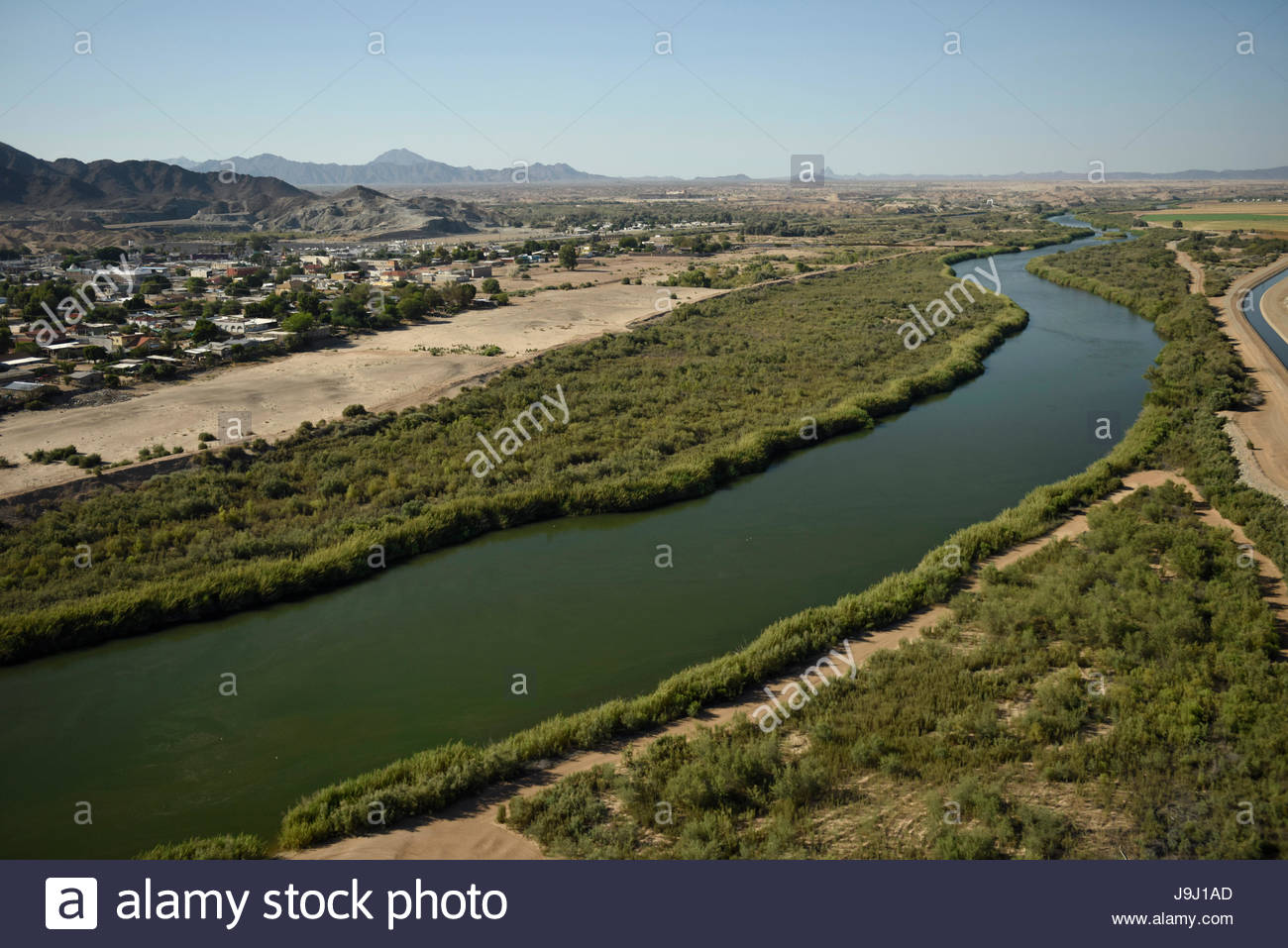 Mexico United States Border Stock Photos & Mexico United States Border ...