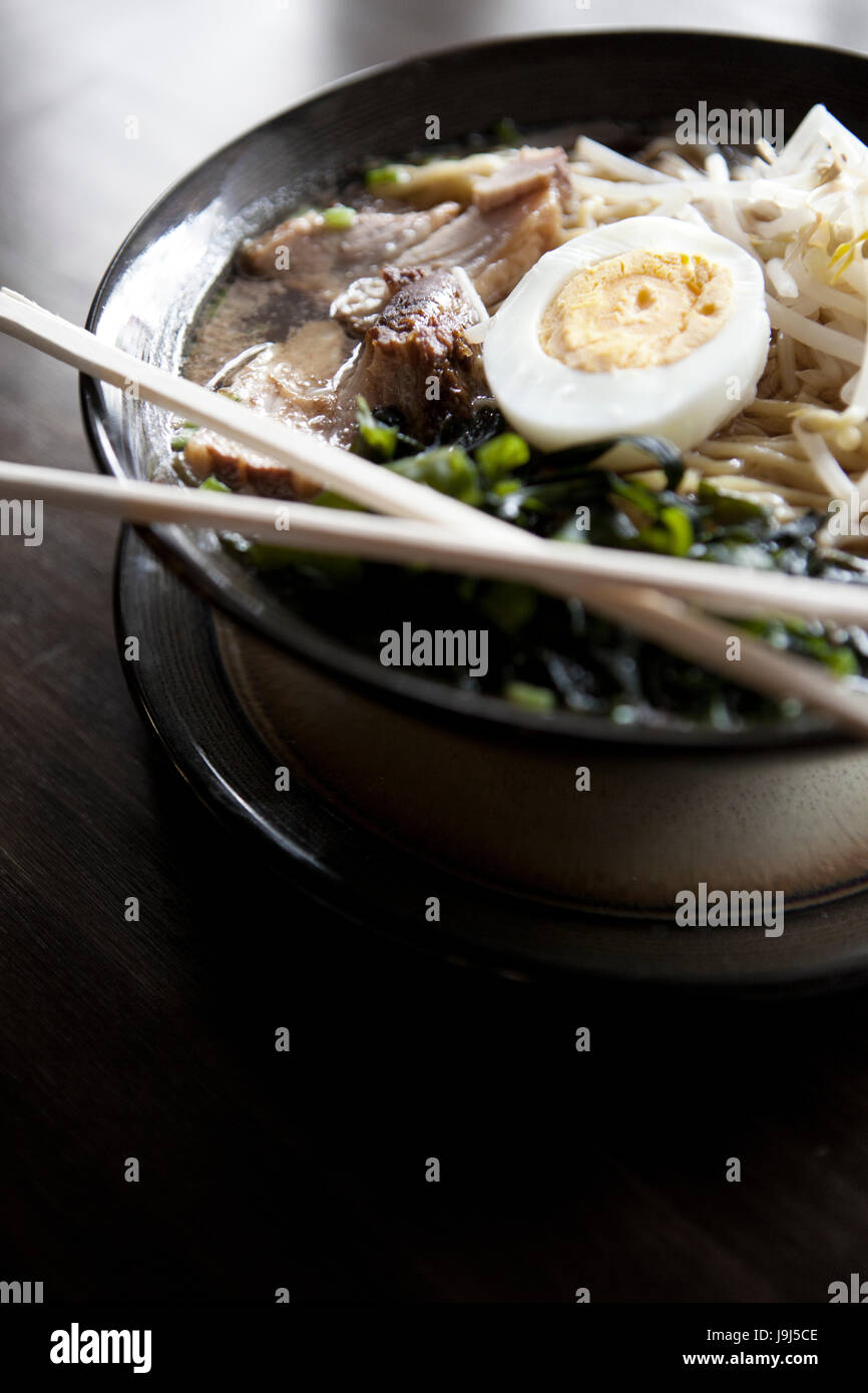 Naranjo en Flor is a gastronomic photography studio, based in Santiago ...