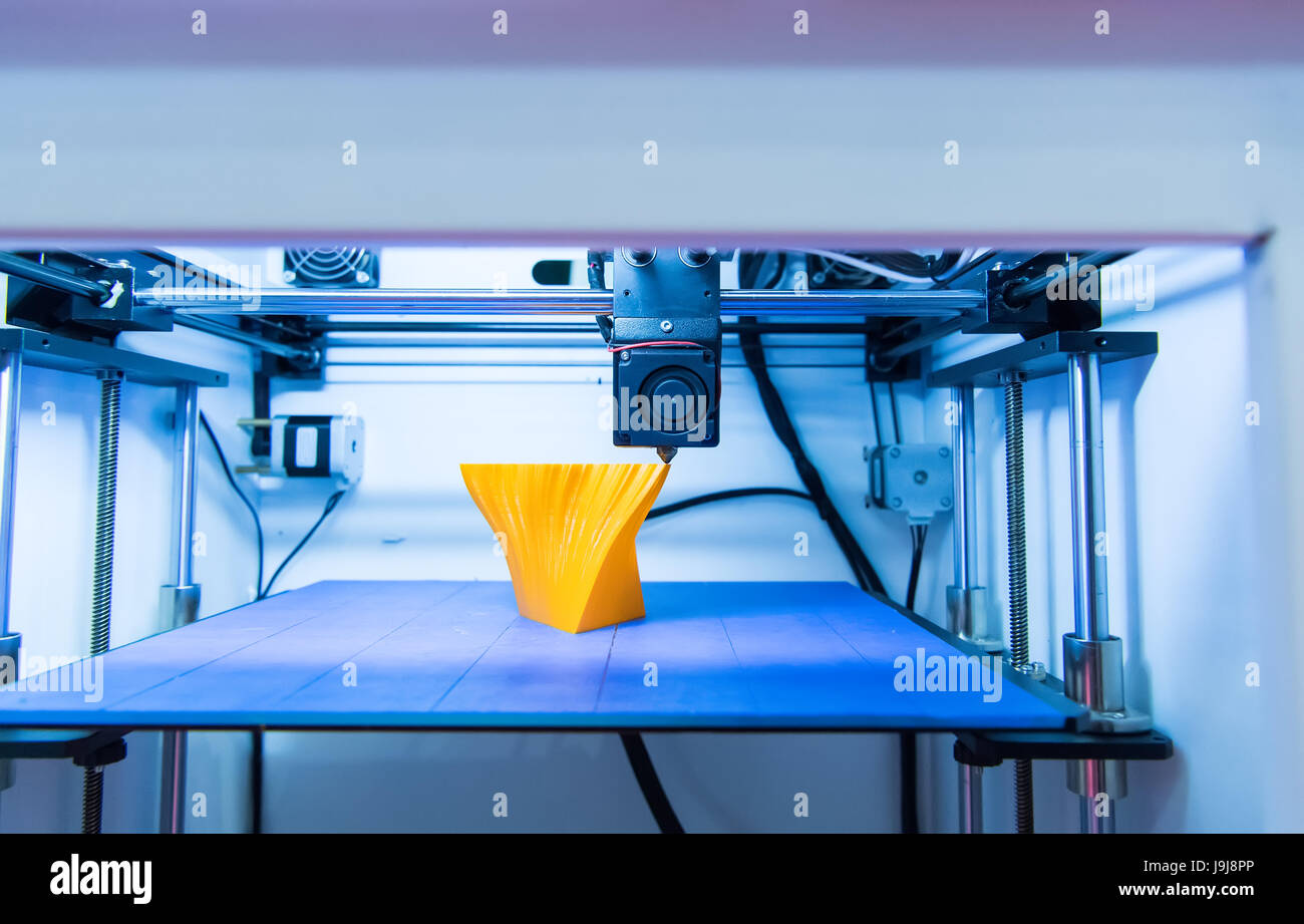 Three dimensional printing machine Stock Photo - Alamy