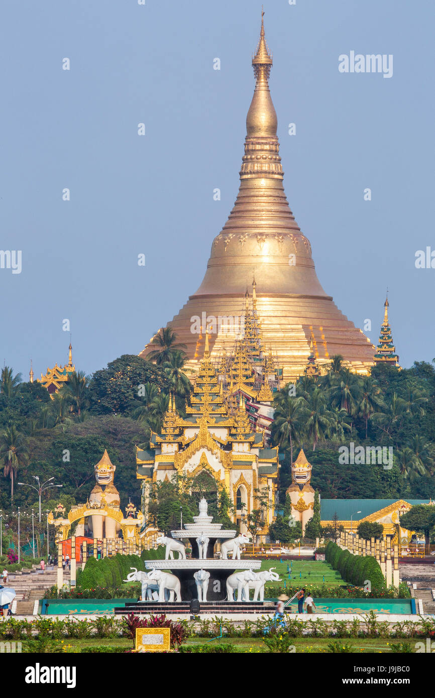 Myanmar, Yangon city, Shwedagon Pagoda, west side Stock Photo - Alamy