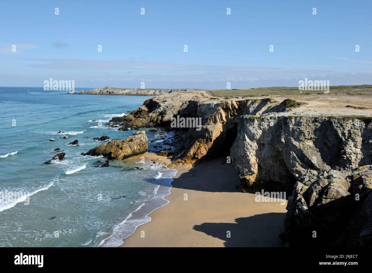 France, Morbihan, Cote sauvage (Wild Coast), Presqu' ile de Quiberon ...