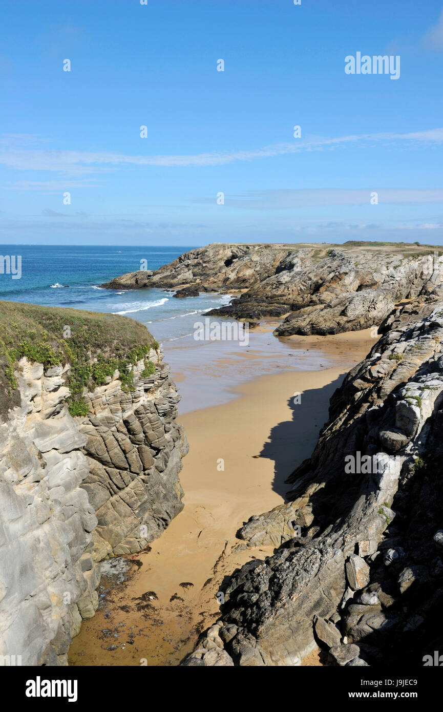 France, Morbihan, Cote sauvage (Wild Coast), Presqu' ile de Quiberon ...