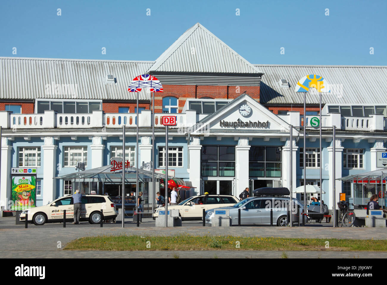 Europe, Germany, Mecklenburg-West Pomerania, Rostock, central station ...