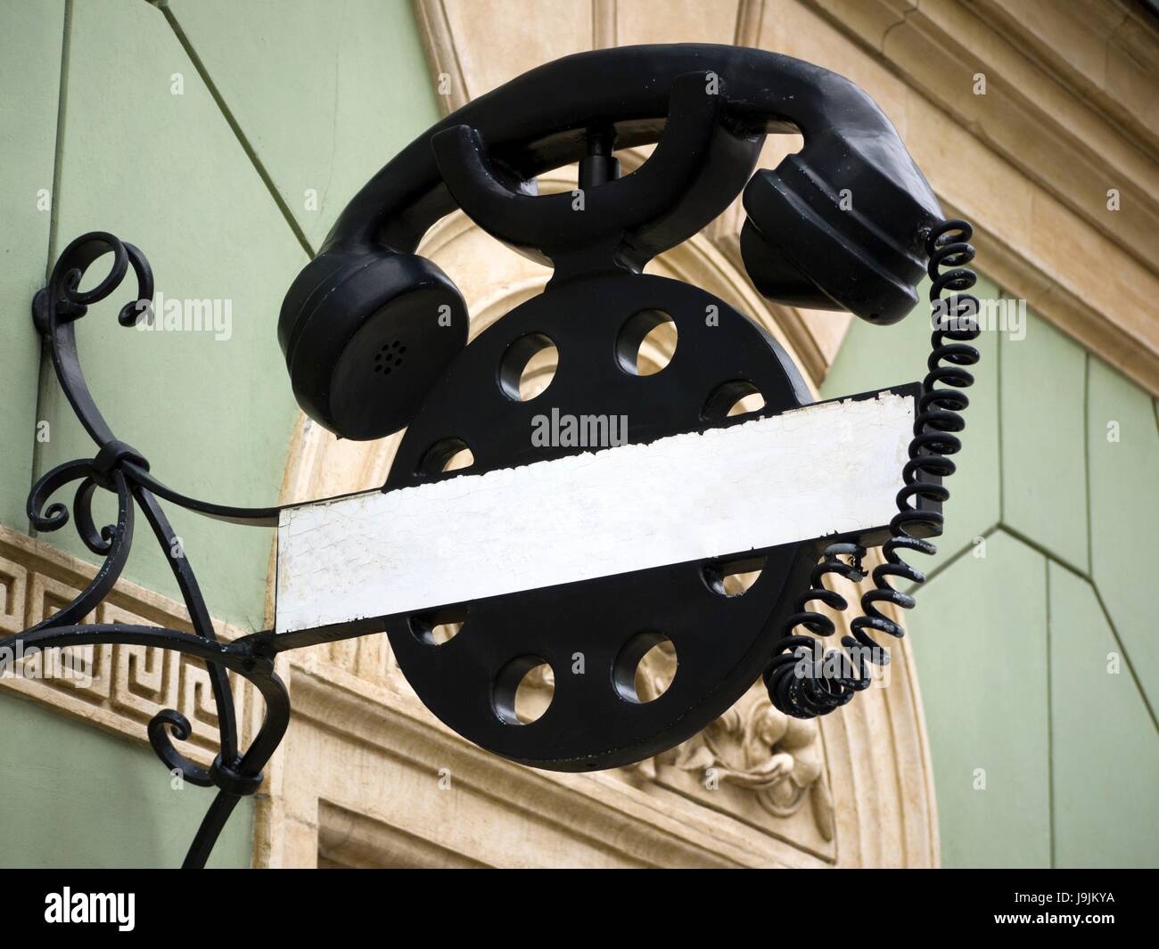 sign, signal, telephone box, phonebooth, telephone kiosk, telephone ...