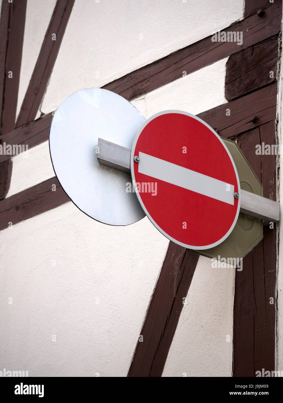 Signal beam hi-res stock photography and images - Alamy