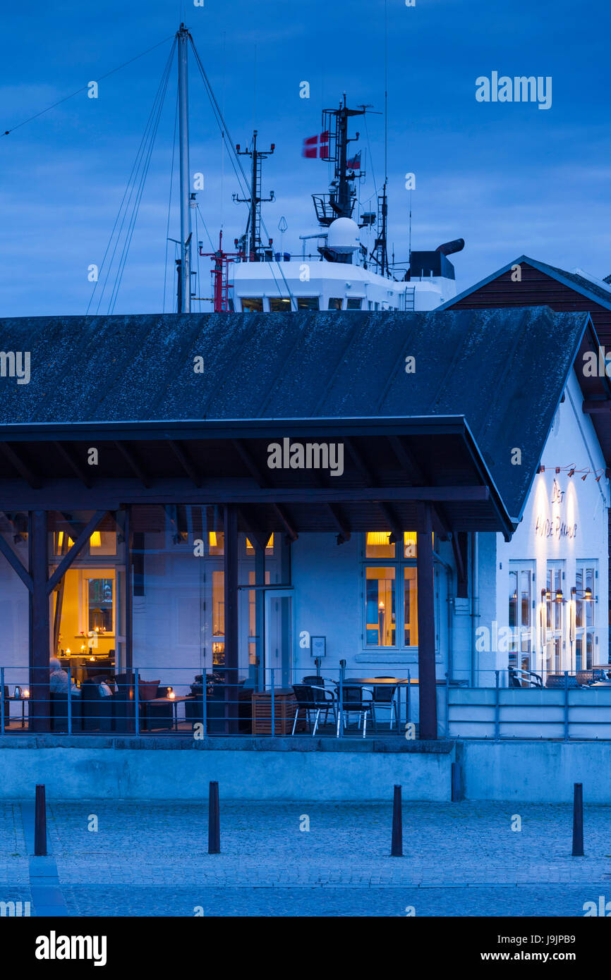 Fyn cafe hi-res stock photography and images - Alamy