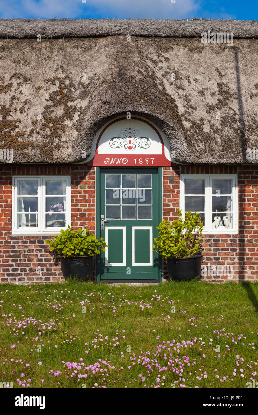 Denmark, Jutland, Danish Riviera, Hvide Sande, traditional farm house ...
