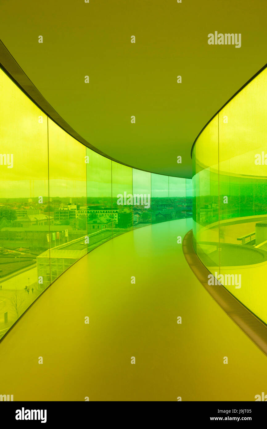 360 degree rainbow hi-res stock photography and images - Alamy