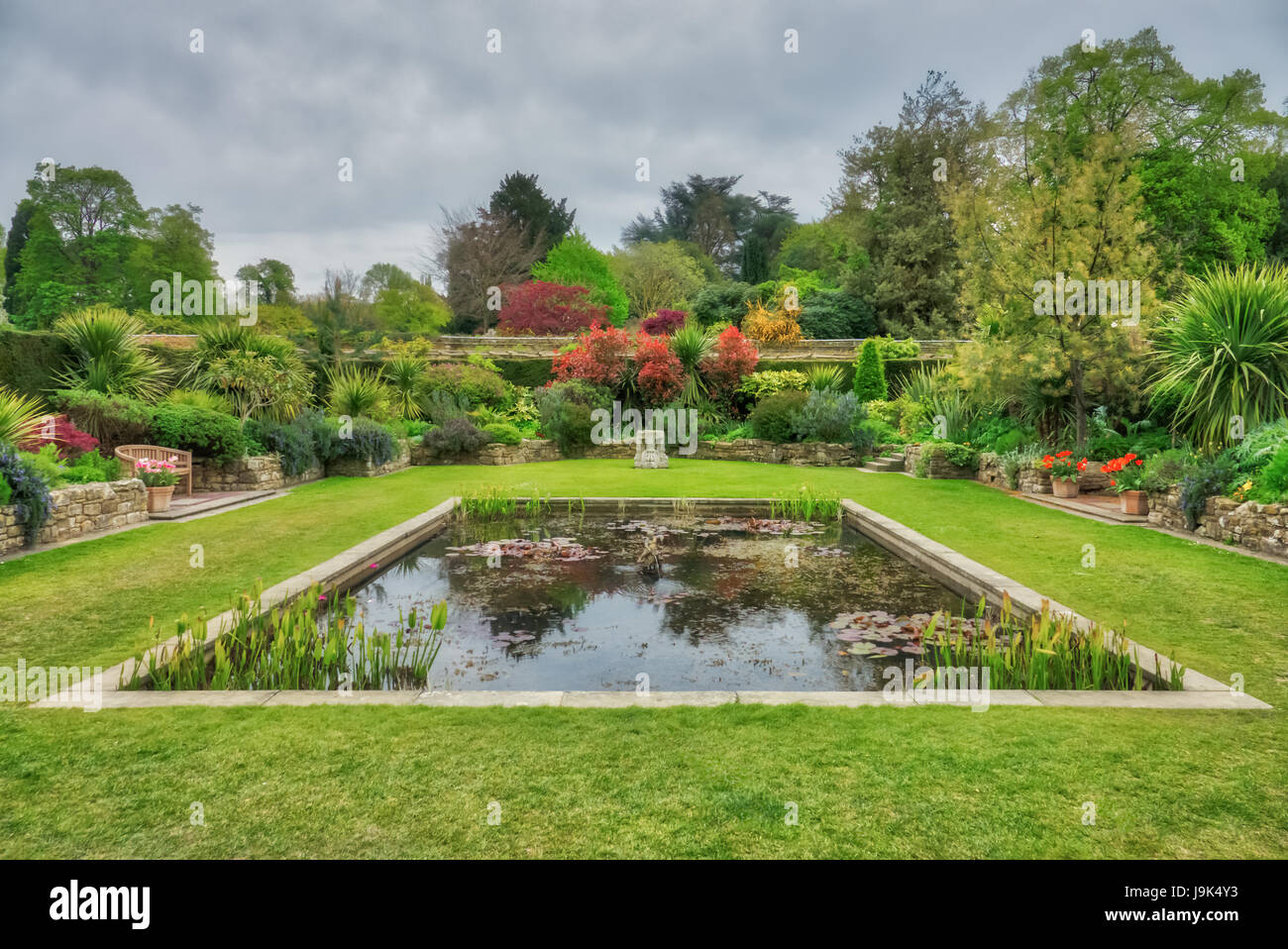 Hever Castle, England - April 2017 : Beautiful Hever Castle gardens ...