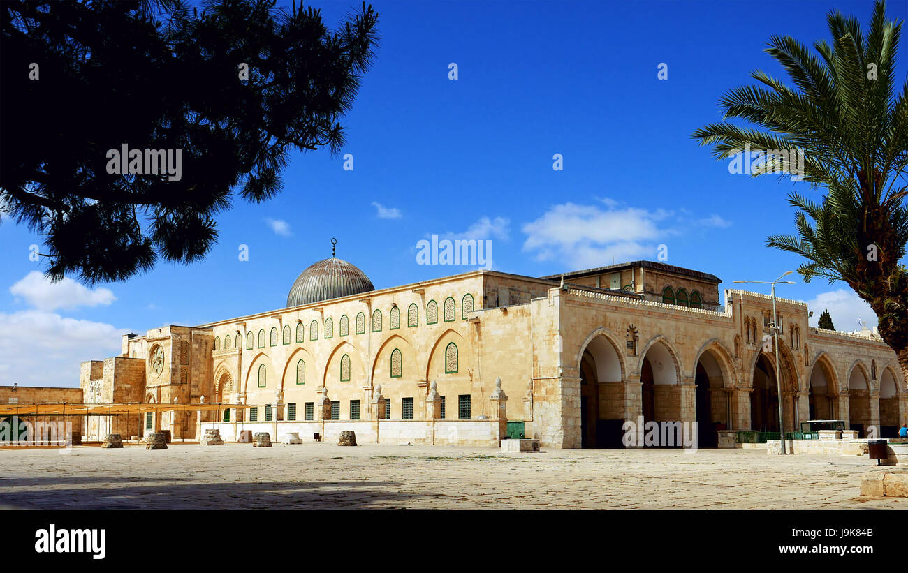 Al-Aqsa Mosque in Jerusalem Stock Photo - Alamy