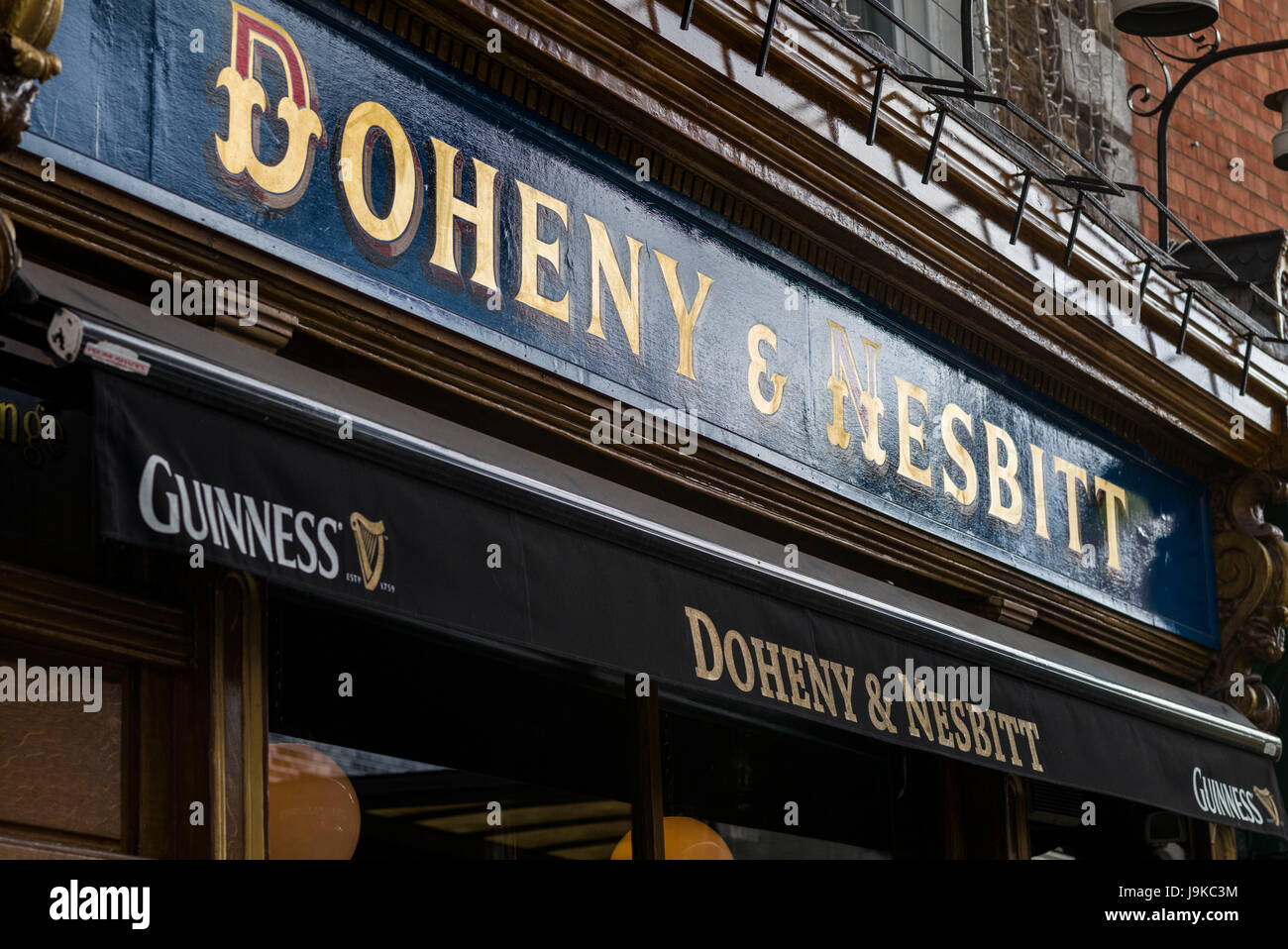 Baggot street dublin hi-res stock photography and images - Alamy