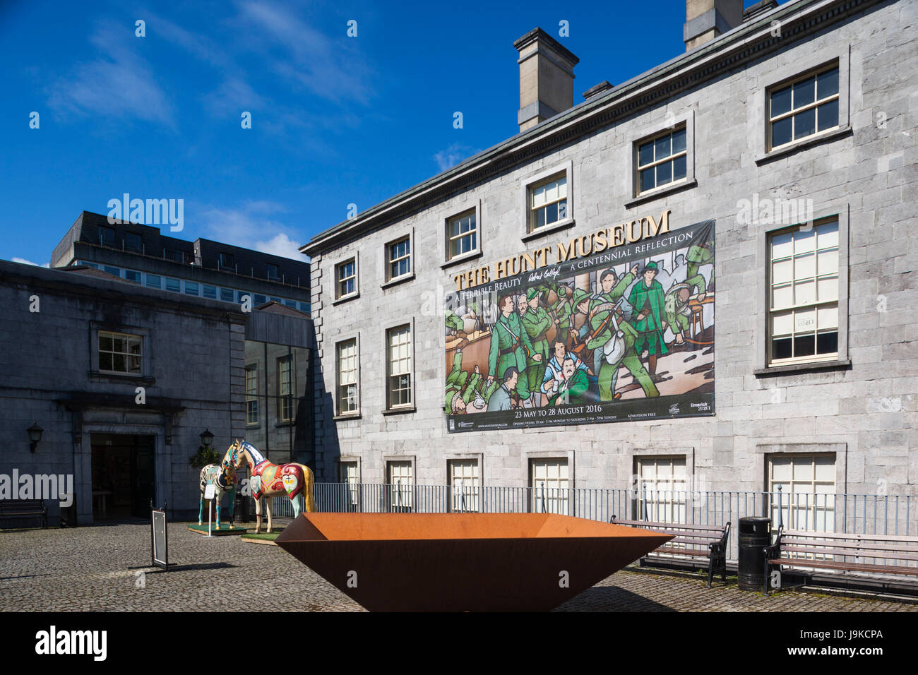 Ireland, County Limerick, Limerick City, The Hunt Museum, exterior ...