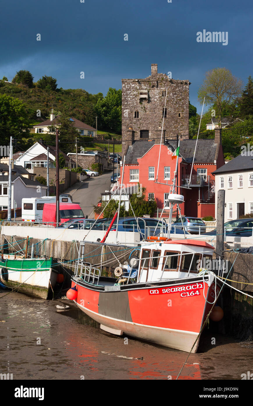 Ireland, County Wexford, Ballyhack, harbor view Stock Photo - Alamy