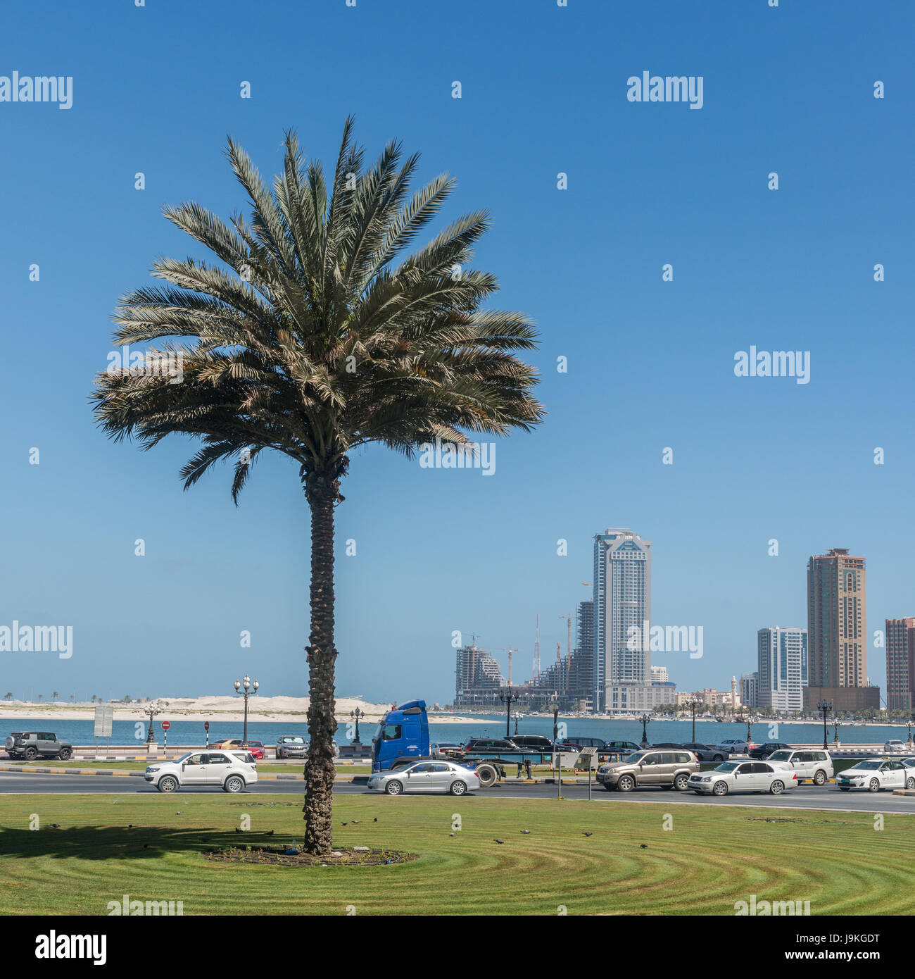 Sharjah creek hi-res stock photography and images - Alamy