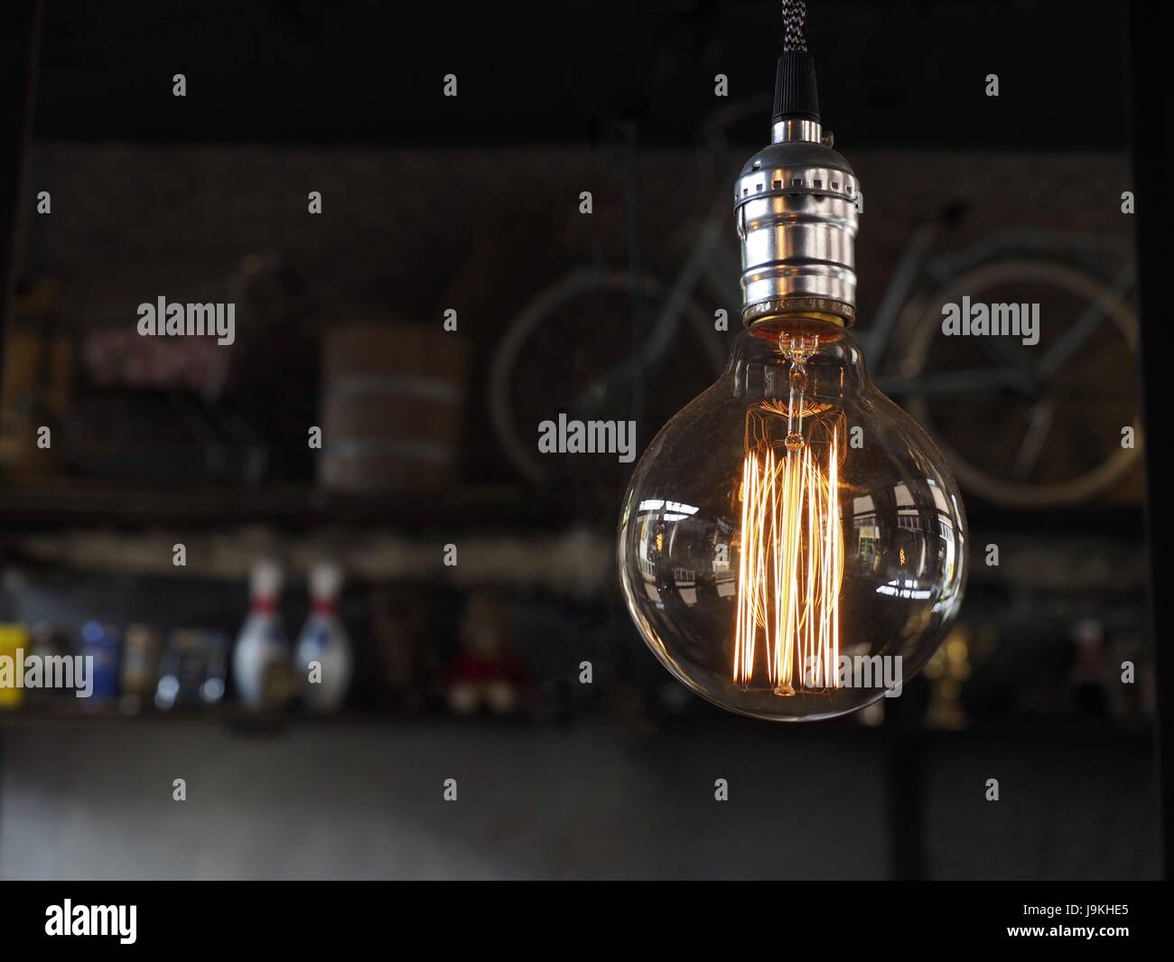 Edison light bulb hi-res stock photography and images - Alamy
