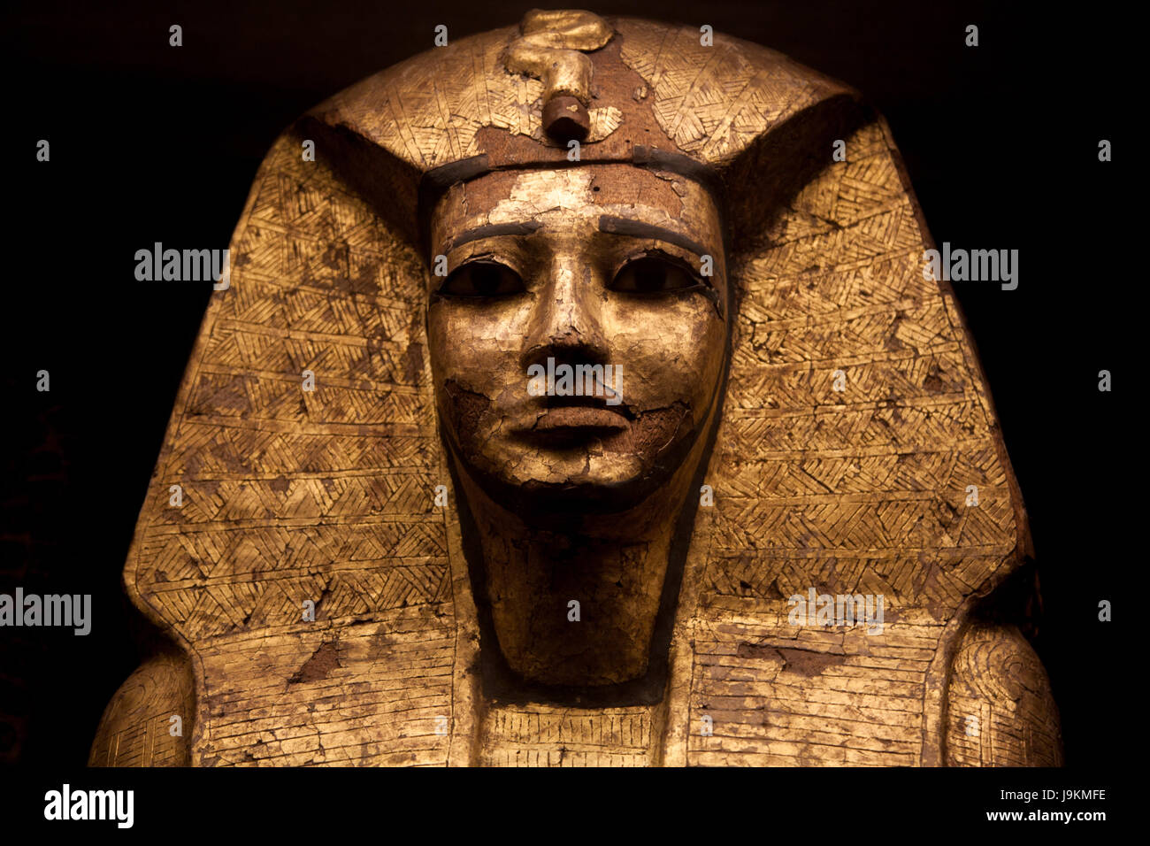 Ancient egypt cleopatra pyramids hi-res stock photography and images ...