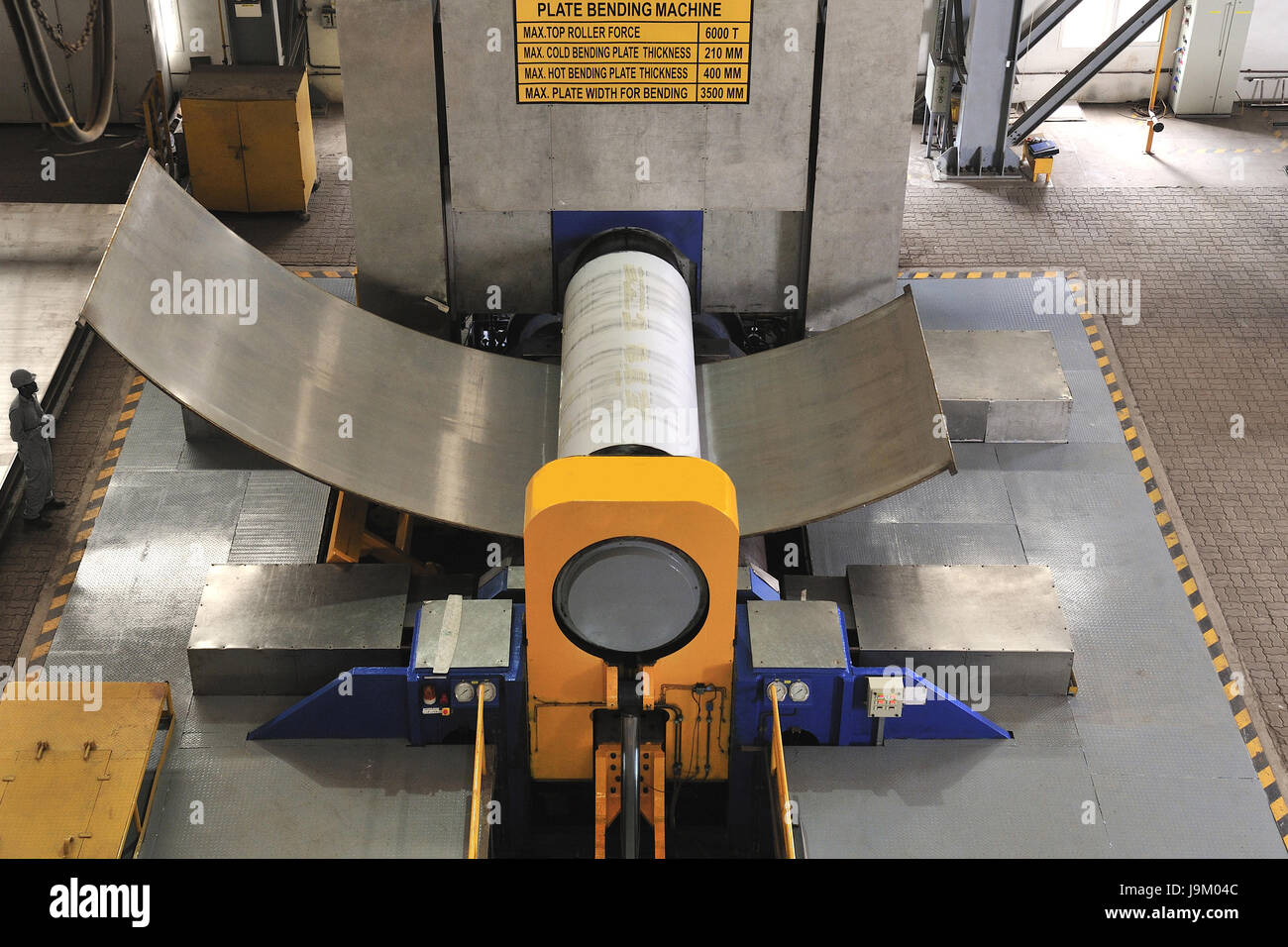 Bending plate hi-res stock photography and images - Alamy