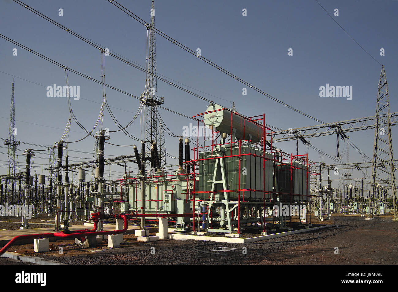 Power distribution india hi-res stock photography and images - Alamy