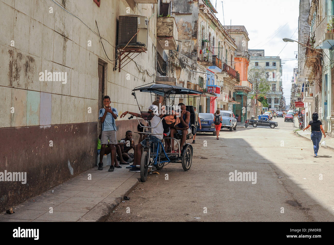 Jung local cubans gathering on the streets of havana, Cuba Stock Photo ...