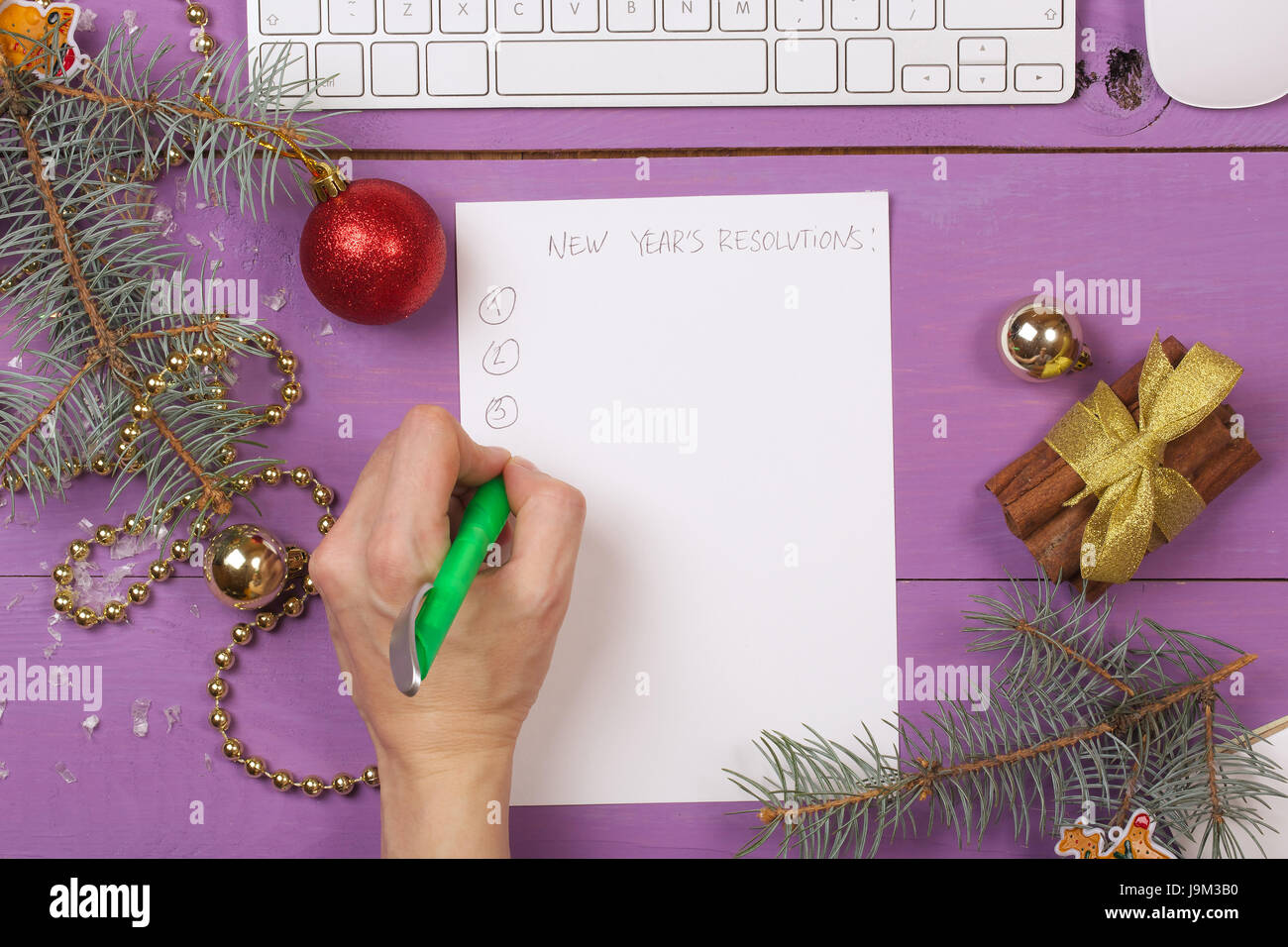 New years resolutions hand hi-res stock photography and images - Alamy