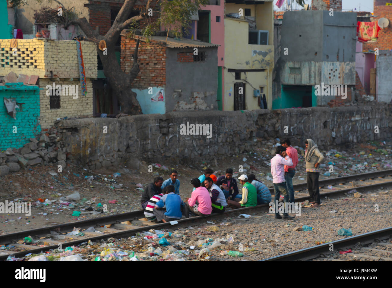 India train people sitting hi-res stock photography and images - Alamy