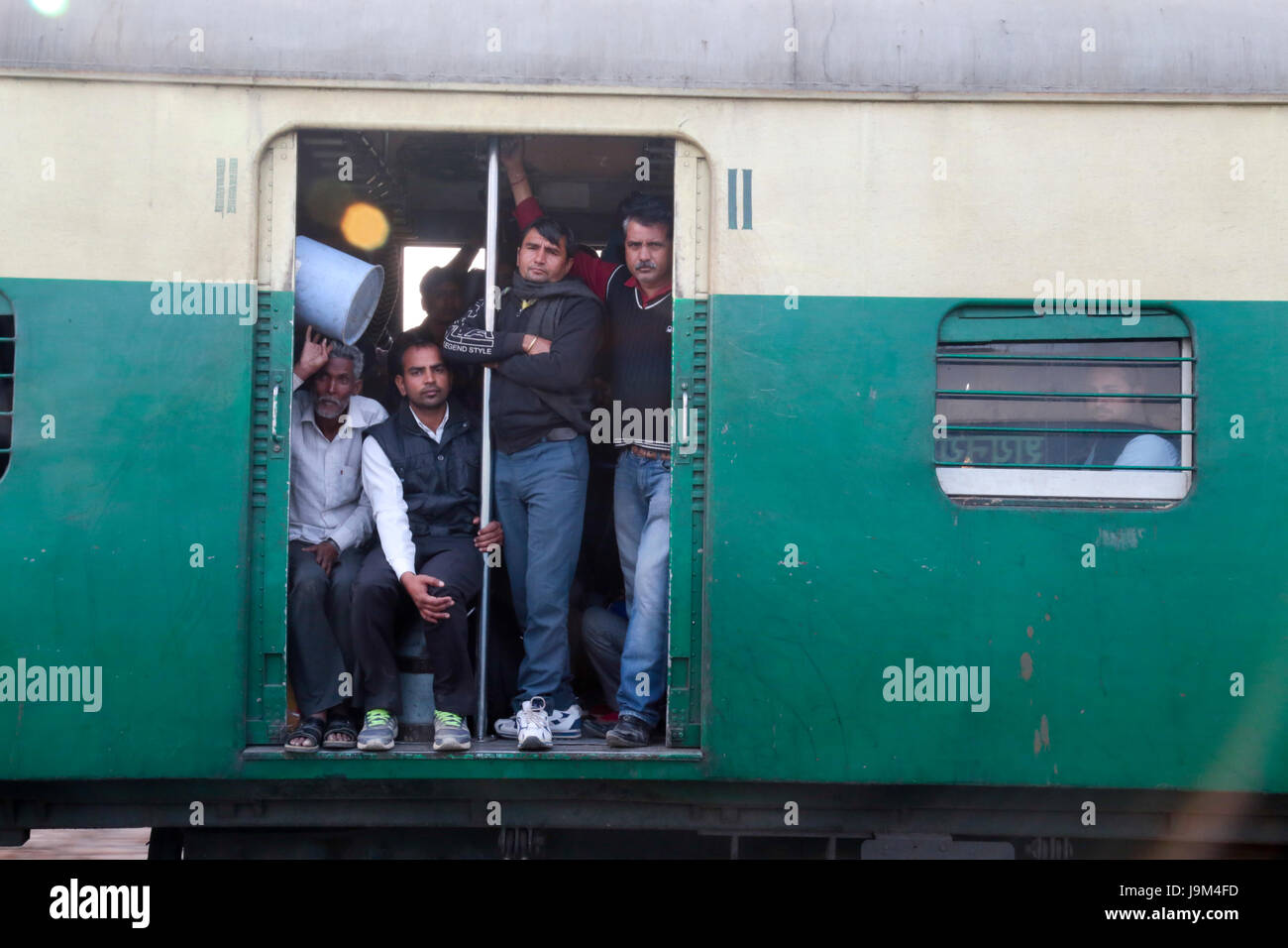 Indian railways scenes hi-res stock photography and images - Alamy