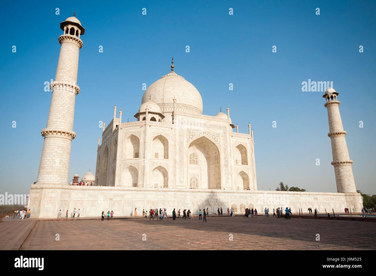 india, mausoleum, blue, humans, human beings, people, folk, persons ...