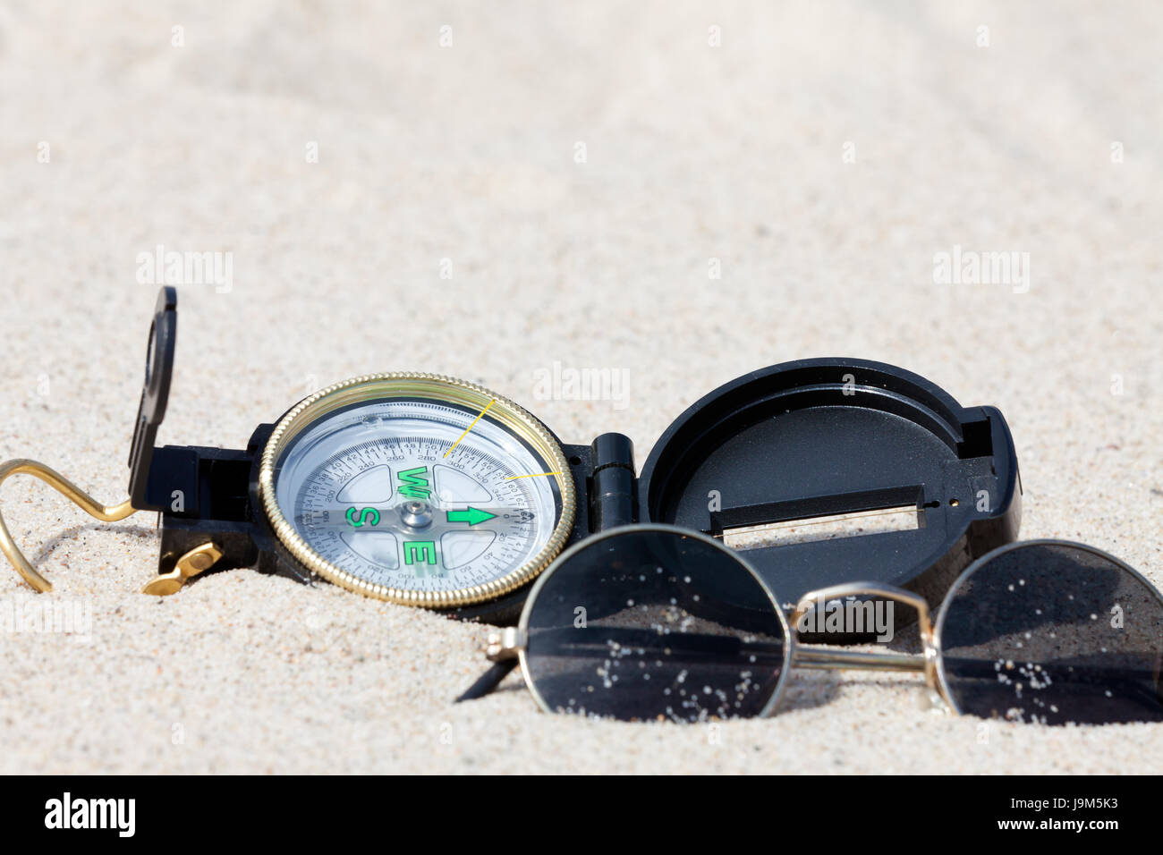 Shipwreck treasure hi-res stock photography and images - Alamy