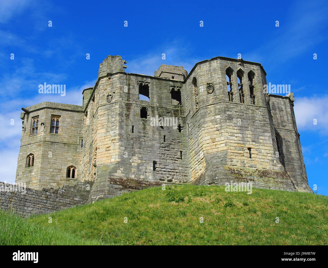 the medieval walkworth castle in northumbria Stock Photo - Alamy