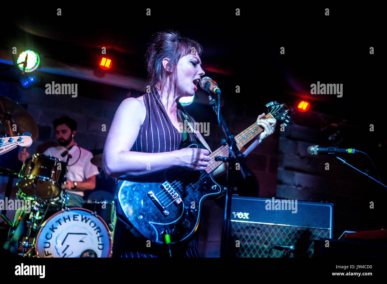 American singer-songwriter Angel Olsen live at Salumeria della Musica ...