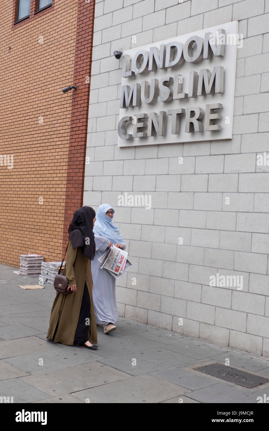 Muslim woman by the London Muslim Centre before Ramadan Friday prayers ...