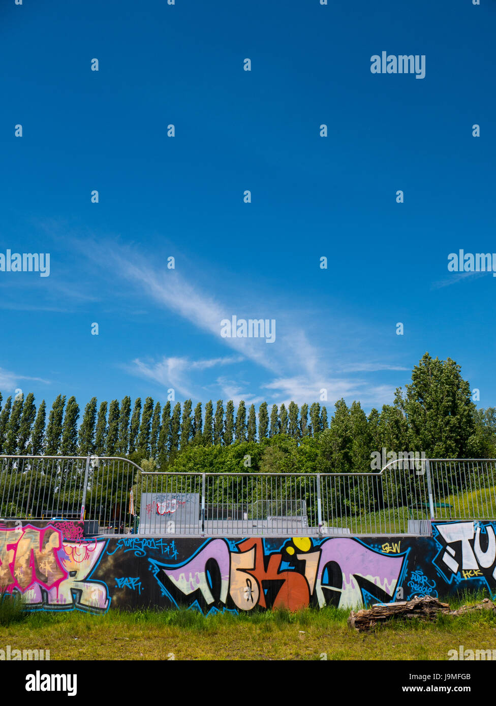 Skateboard Ramp, Hills Meadow, Caversham, Reading, Berkshire, England ...