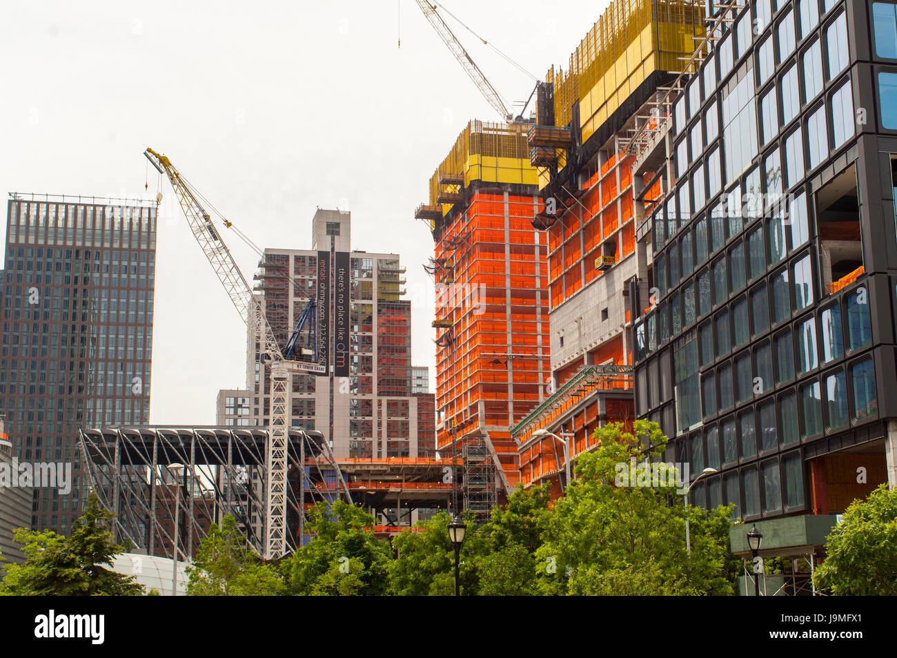 Hudson yards development hi-res stock photography and images - Alamy