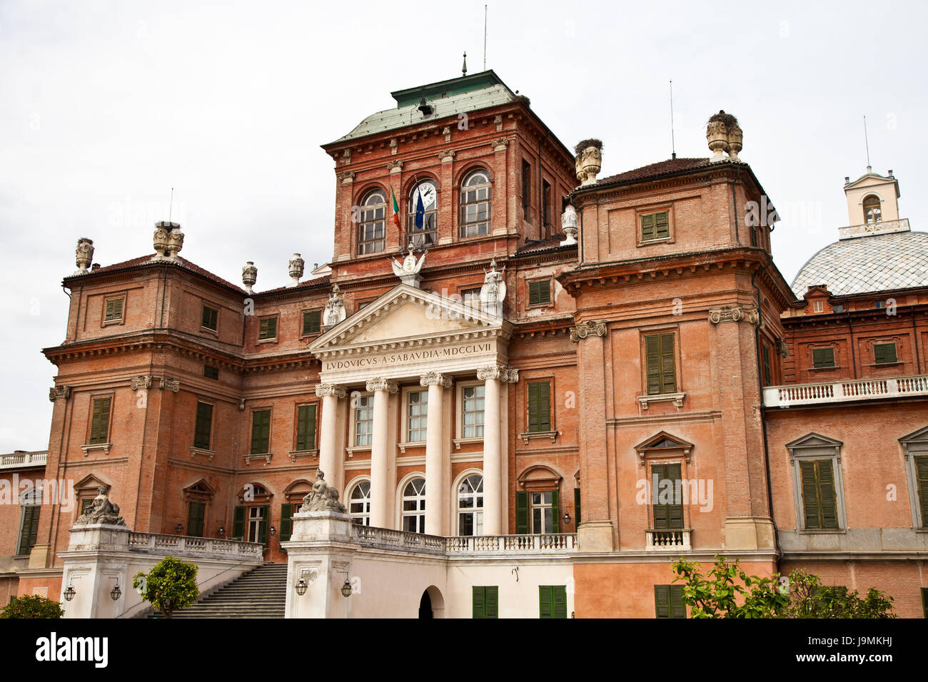 house, building, travel, monument, famous, statue, tourism, columns ...