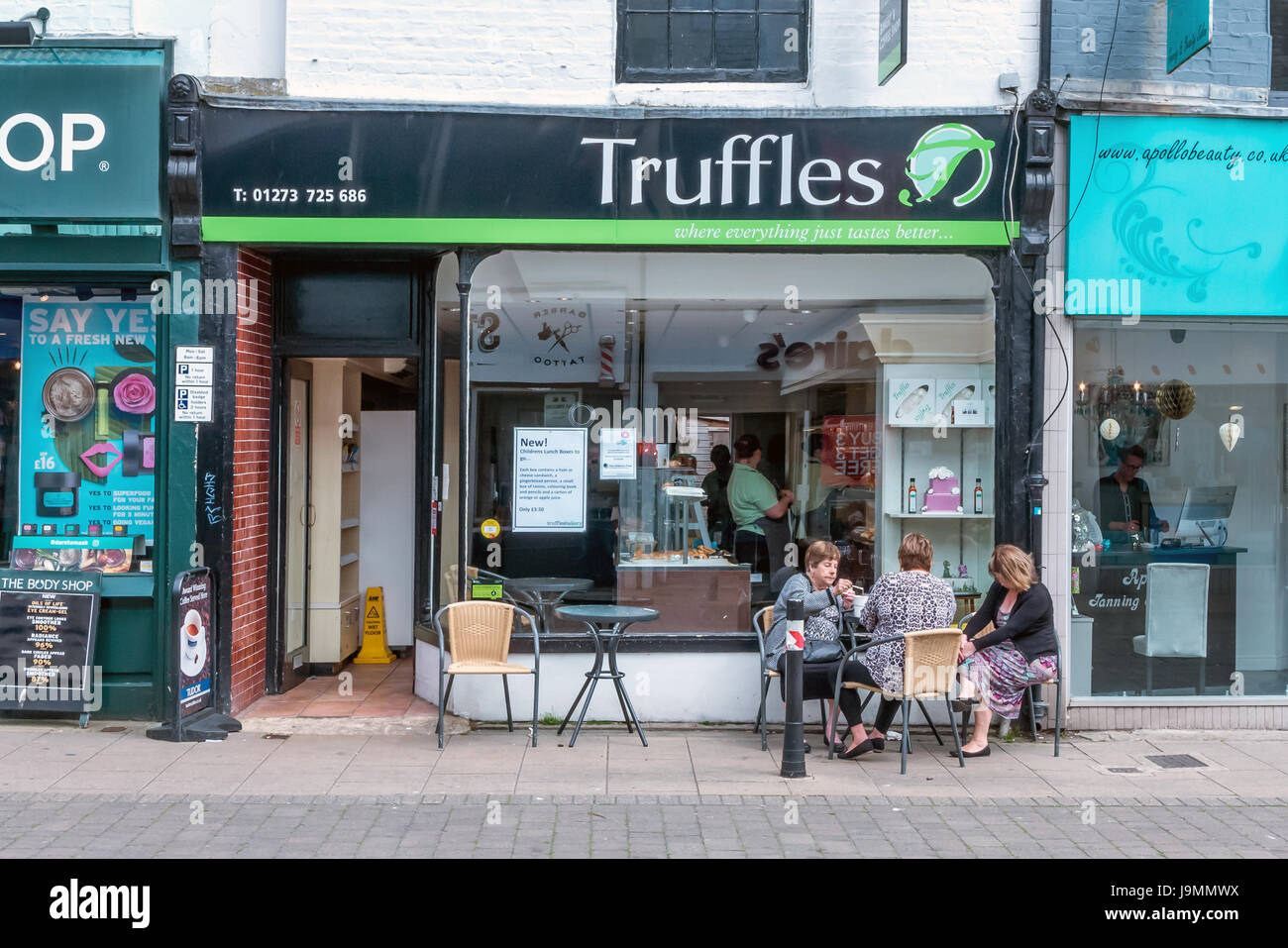 Coffee shops in Hove's George Street Stock Photo - Alamy