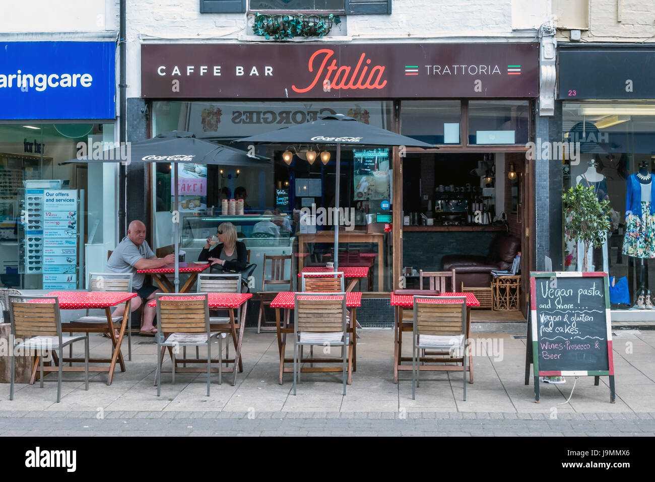 Coffee shops in Hove's George Street Stock Photo - Alamy