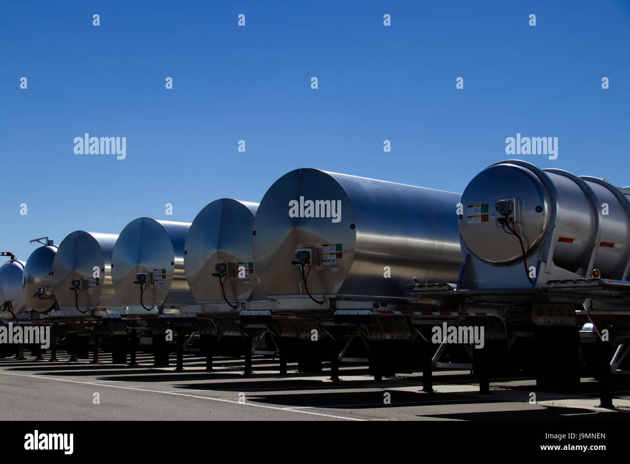 Tanker trailer hi-res stock photography and images - Alamy