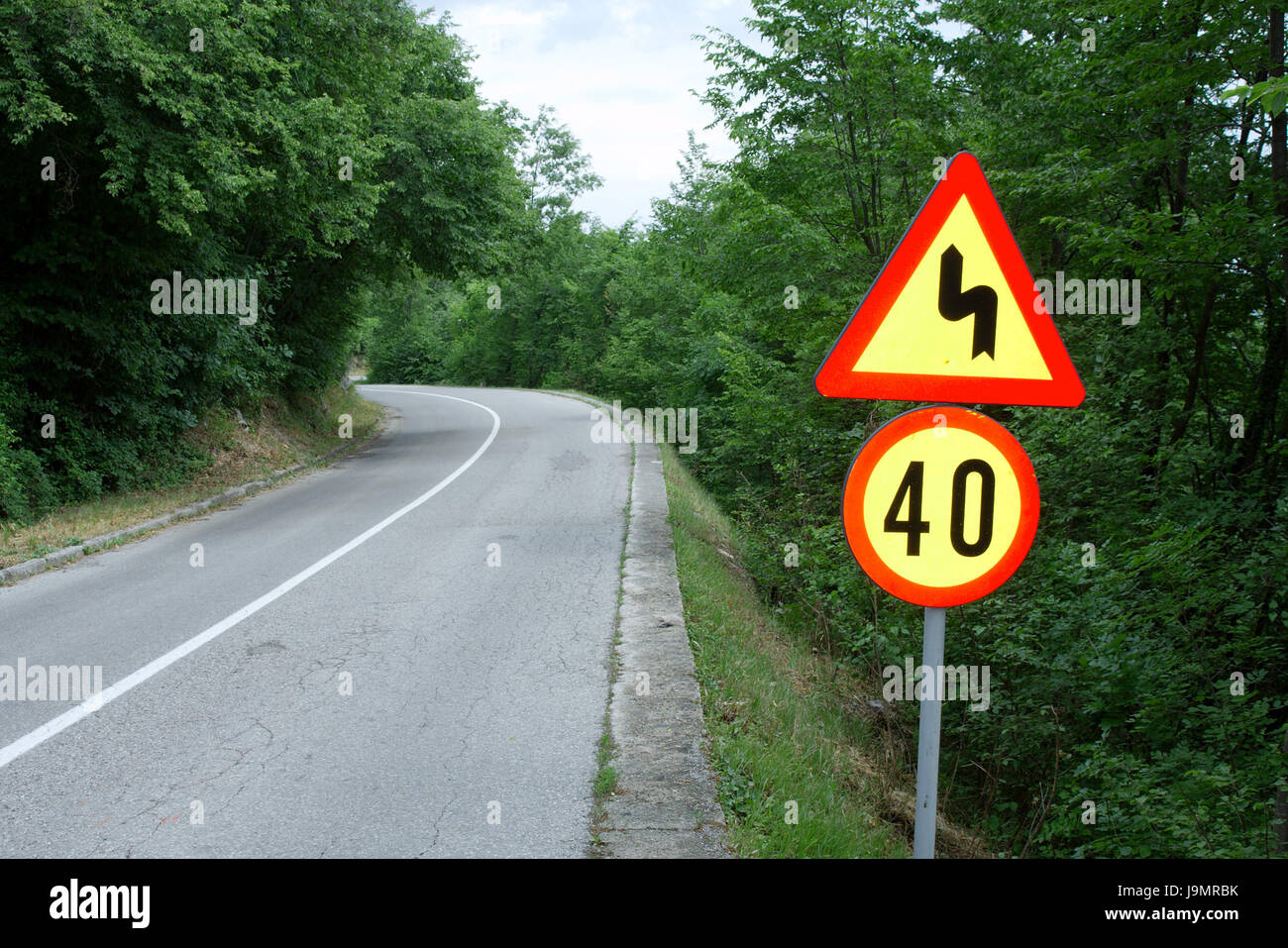 asphalt, route, bend, curve, crooked, warped, hunchbacked, humpbacked ...