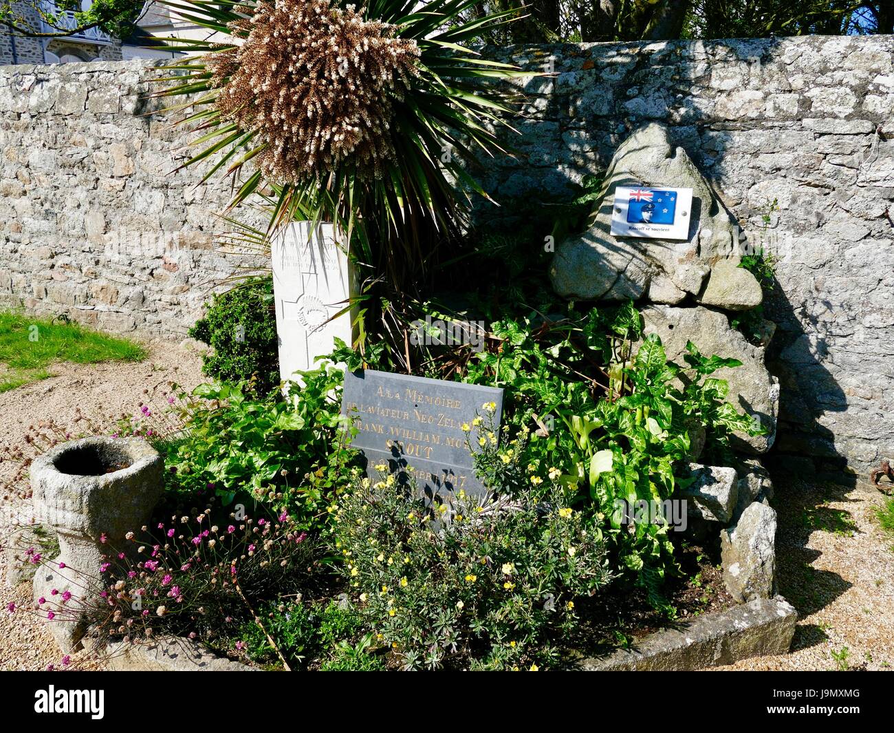 île de batz 1944 hi-res stock photography and images - Alamy