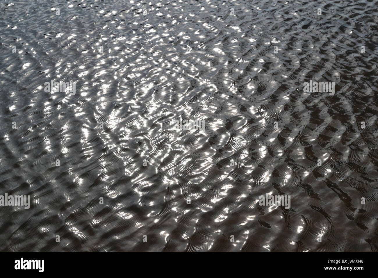 Diffraction water waves hi-res stock photography and images - Alamy