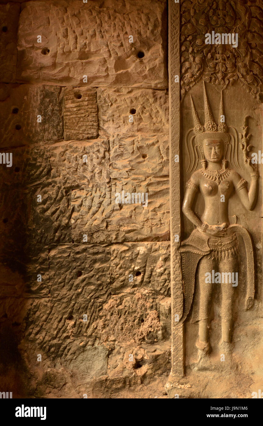 Devata Relief, Angkor Wat, Cambodia Stock Photo - Alamy