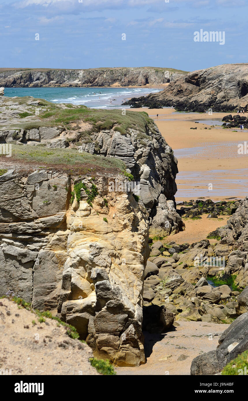Brittany port low tide hi-res stock photography and images - Alamy